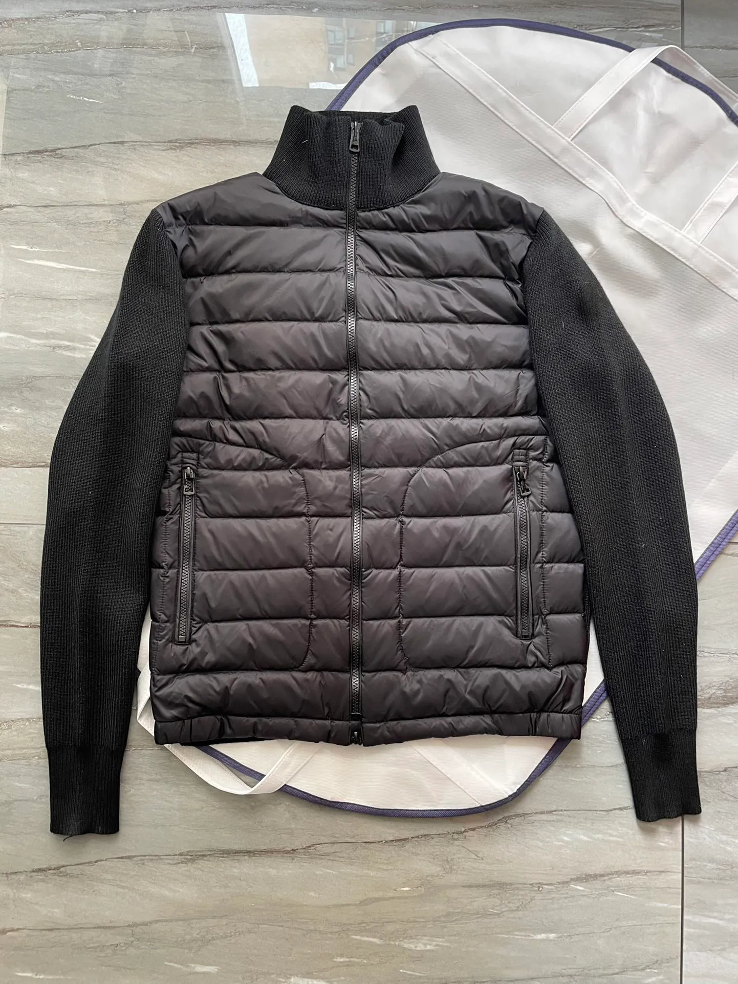 Men's 90% White Goose Down Puffer Jacket With Knit Sleeves, Cropped ...