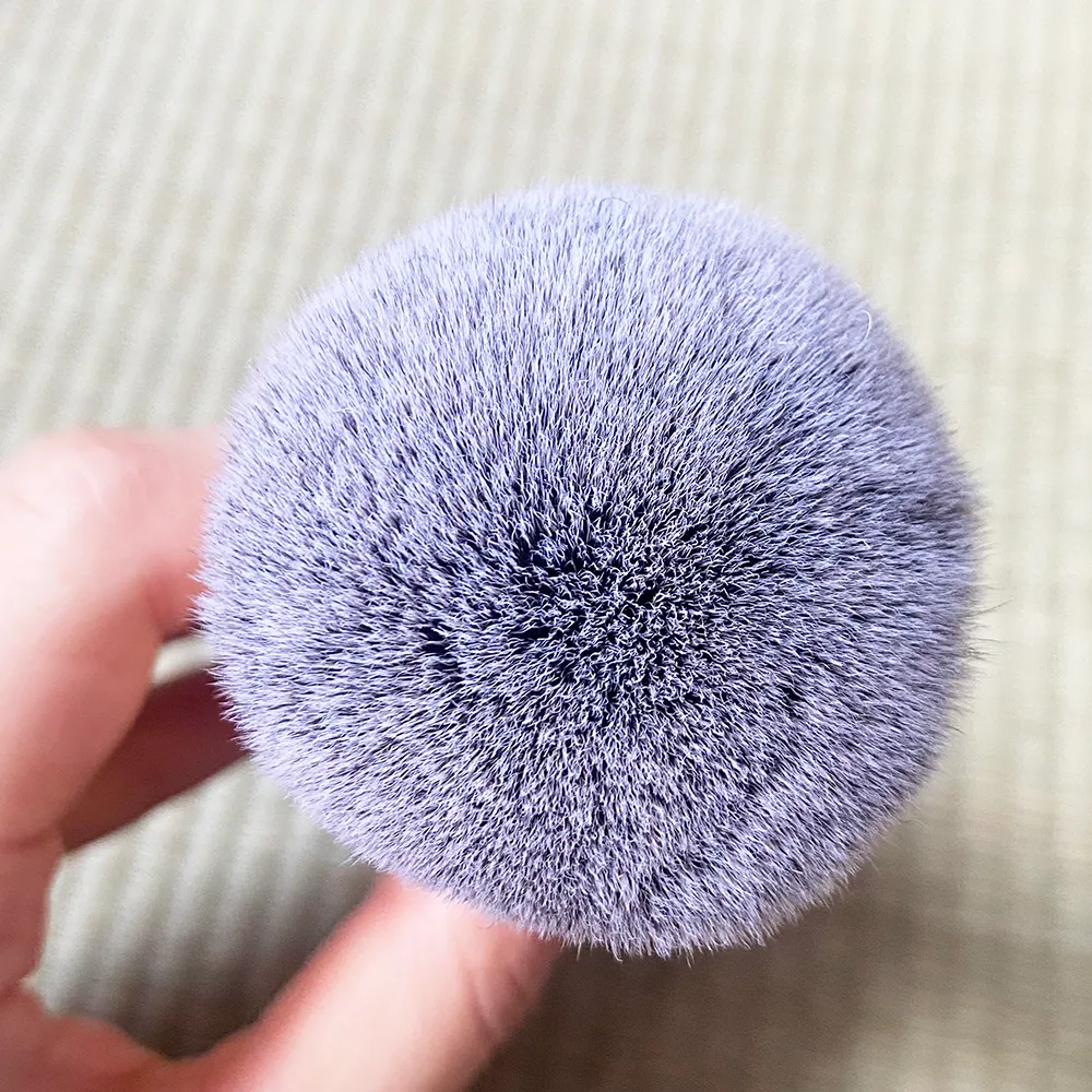 Wholesale Bamboo Makeup Foundation Honey Powder Contouring Brush ...