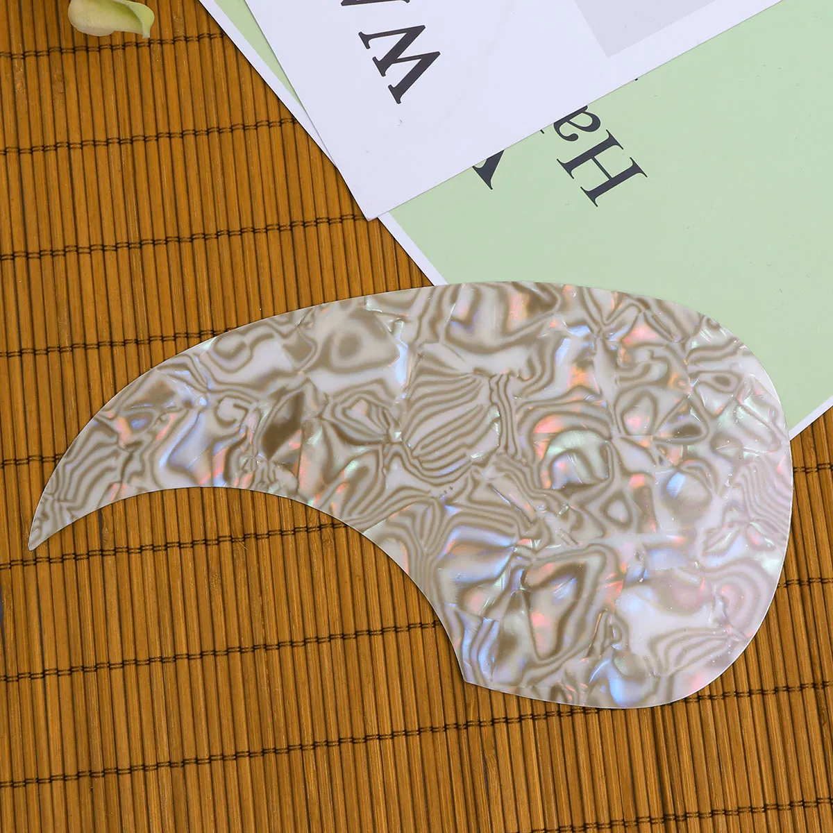 Anti-Scratch Waterdrop-Shaped Self-Adhesive Guitar Pickguard Guard ...