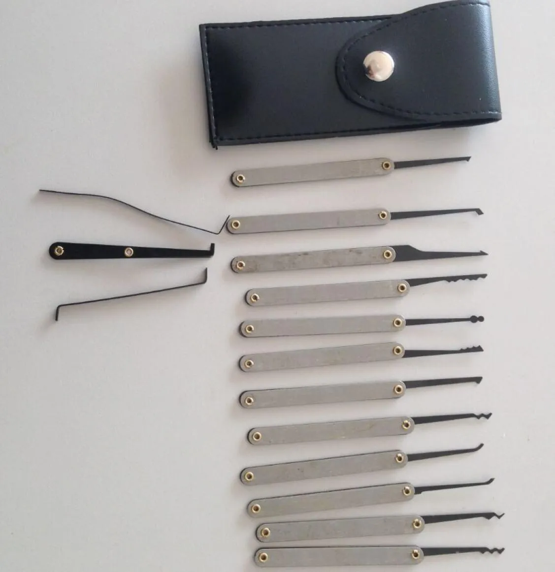 Stainless Steel Lock Pick Set With 12 Handles For Removing Keys And ...