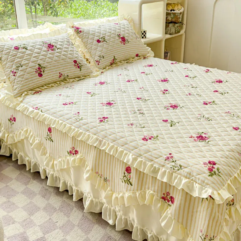padded bed spread
