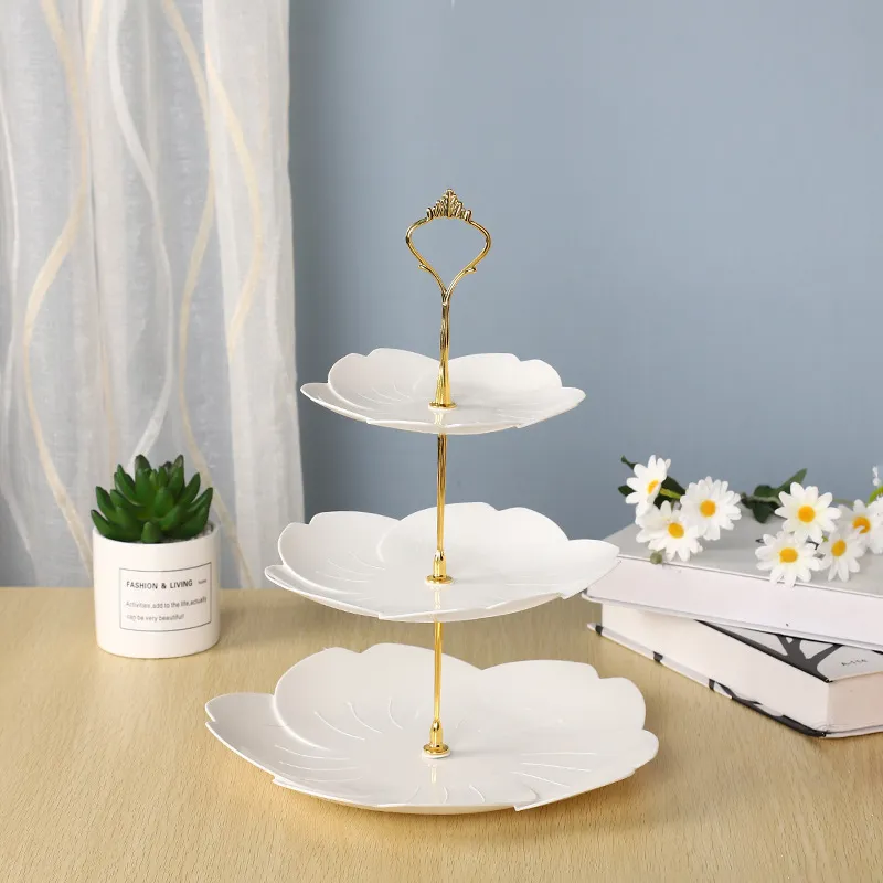 triple layer cake stand