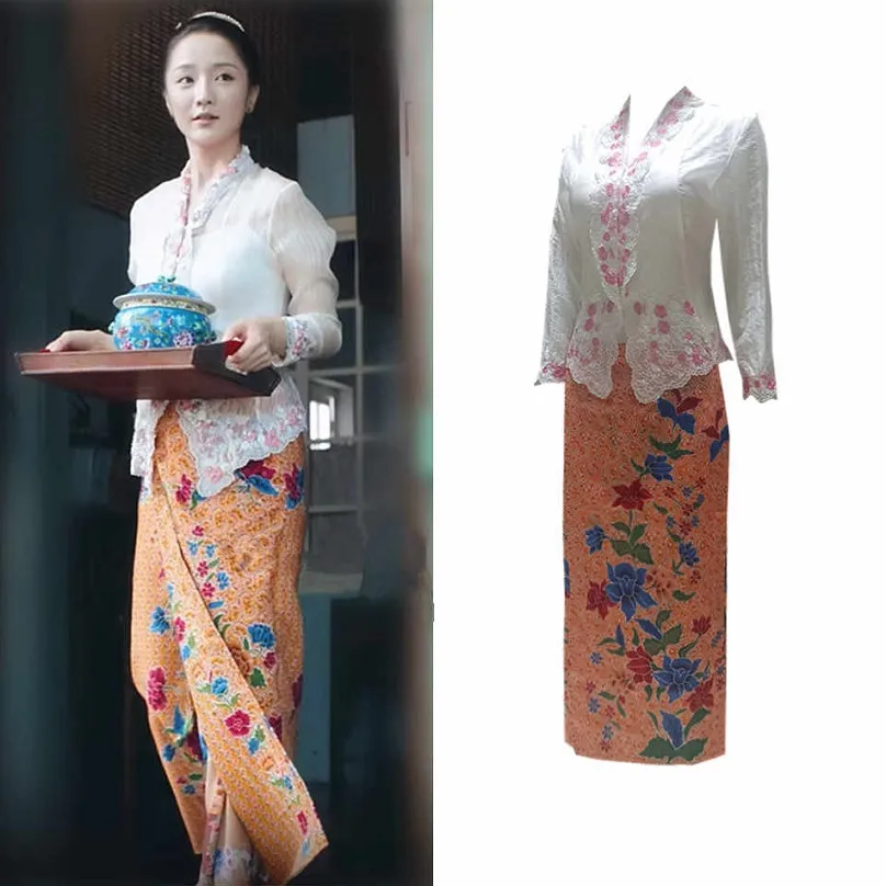 South East Asia Chinese Lady Nyonya Embroidered... From Fleming627, $82 ...