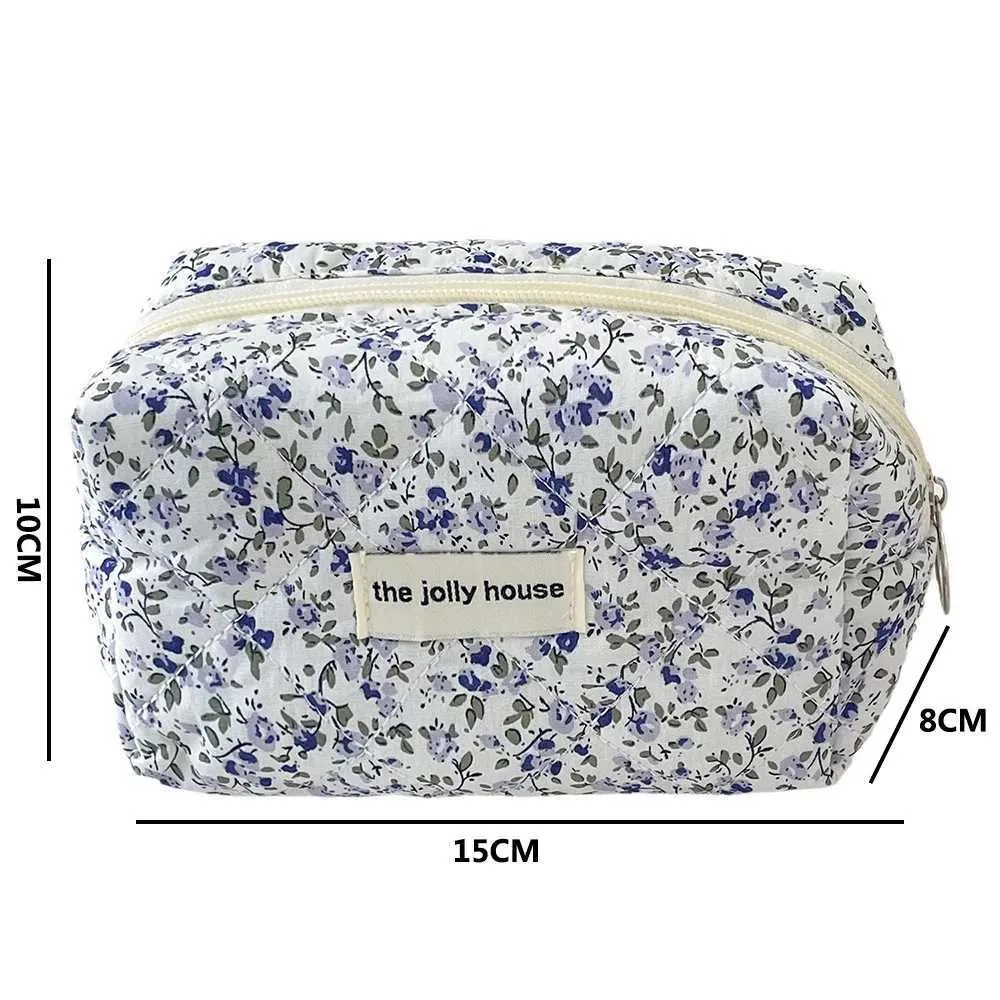 Floral Quilted Makeup Bag - Portable Cosmetic Organizer, Travel ...