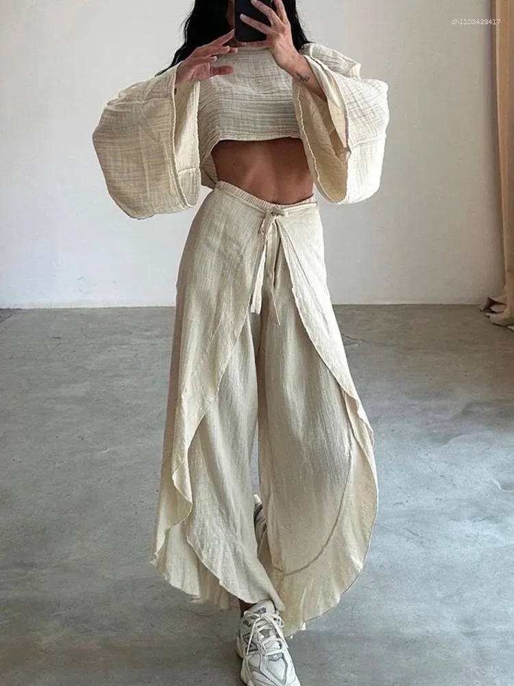 Two Piece Women's Outfit with Short Top and Ankle-Length Pants in ...