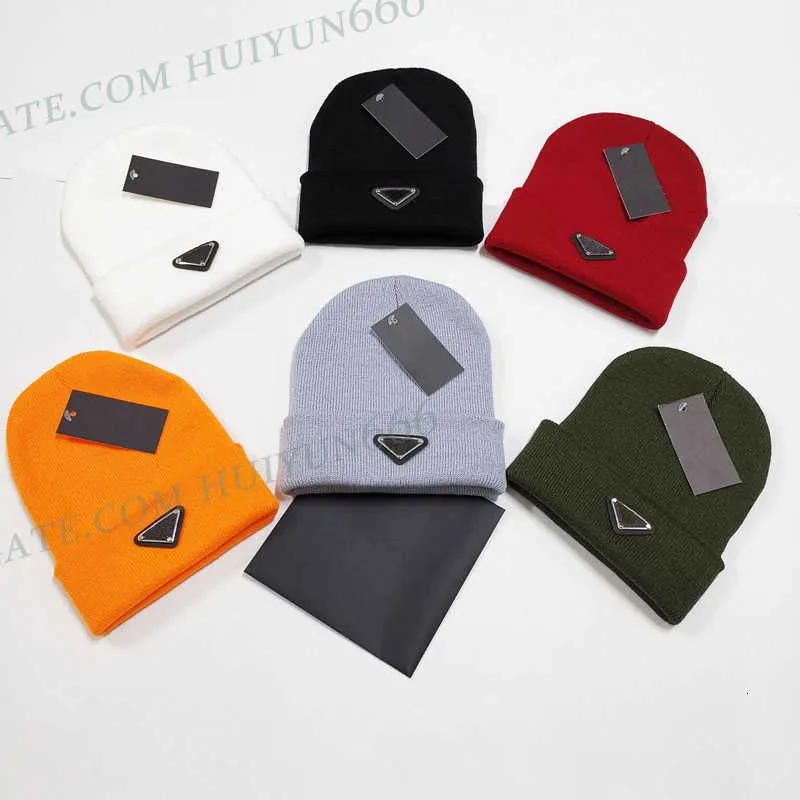 Knitted Beanie Skull Caps: Unisex Winter Warm Hats in with Tag ...