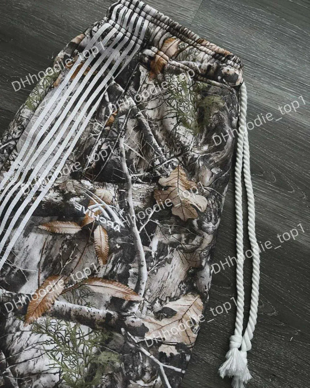 Hip Hop Retro Camo Realtree Sweatpants With Gothic Graphic And Elastic ...