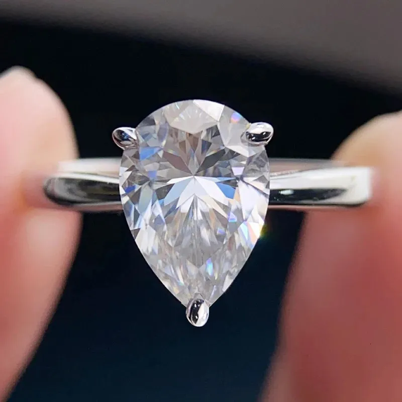 1-4CT Pear Cut D Diamond Rings for Women Silver Plated 18k Wedding ...