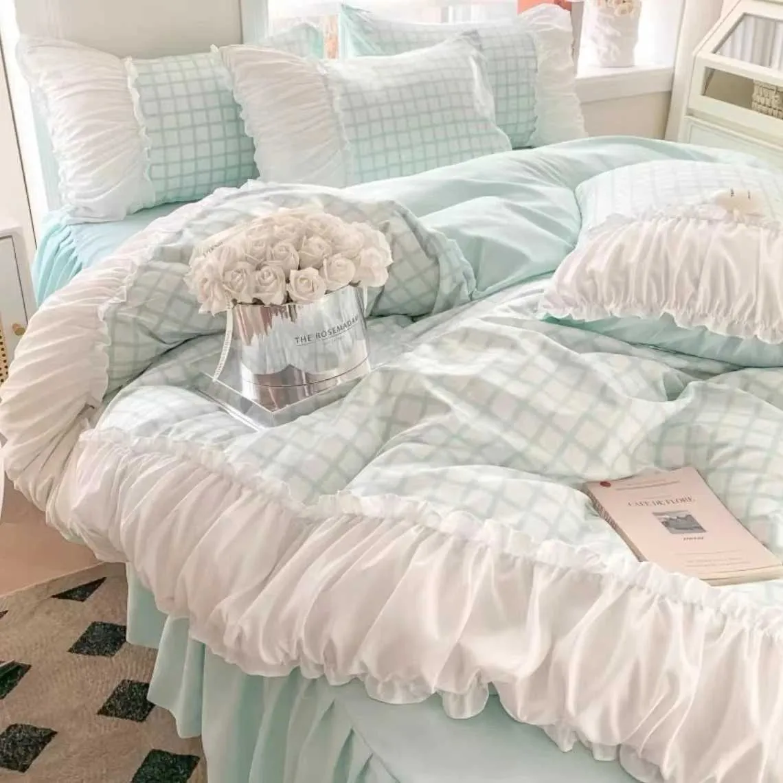 Princess Style Korean Lace Country Bedding Sets Four Piece Bed Skirt, Sheet, Quilt Cover, And ...