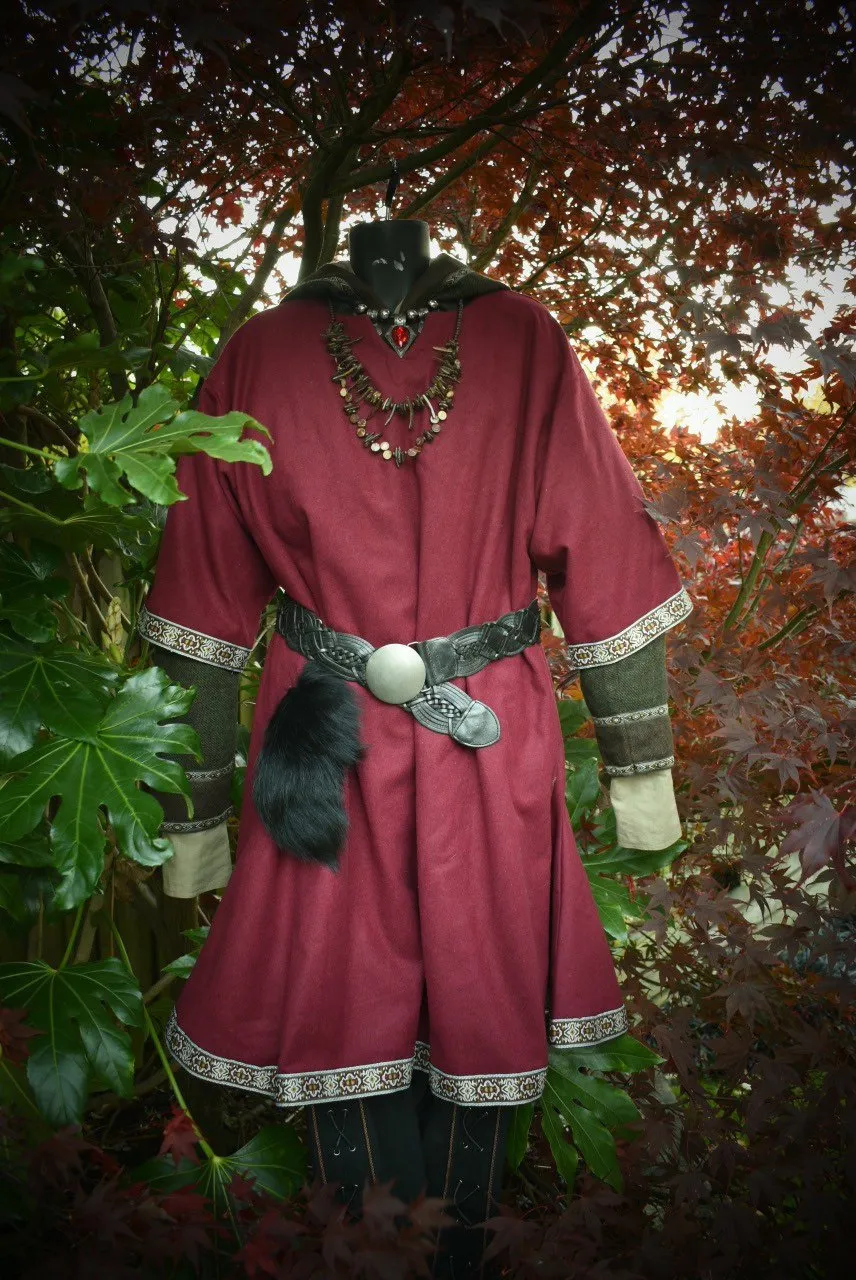 Medieval Knight Warrior Green Norse Tunic For Men Norman Chevalier ...