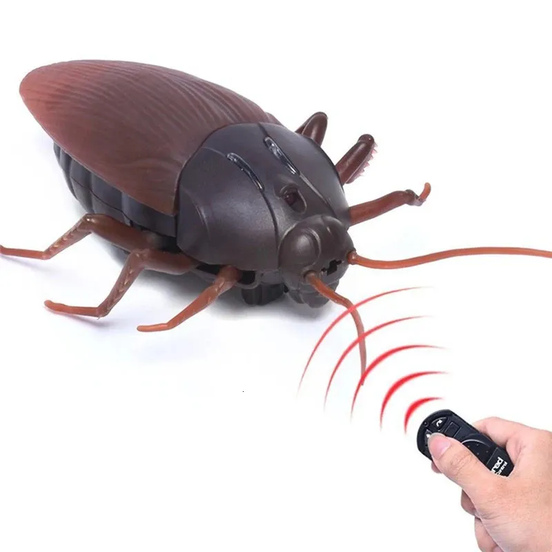 Remote Control Infrared Spider Cockroach Wind Up Toy Prank Insect Joke ...