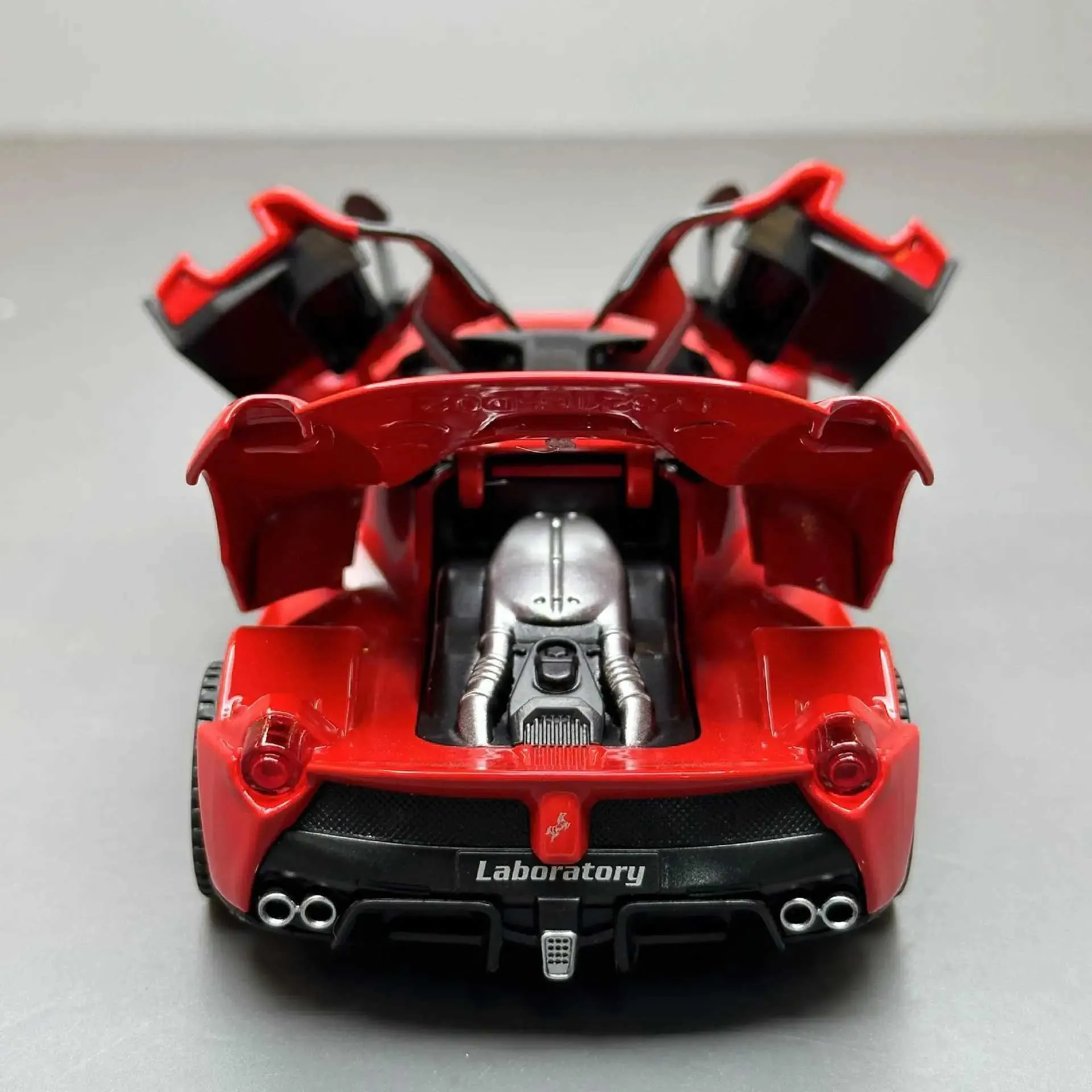1:32 Scale Ferrari Laferrari Alloy Sports Car Model Diecast Metal Toy ...