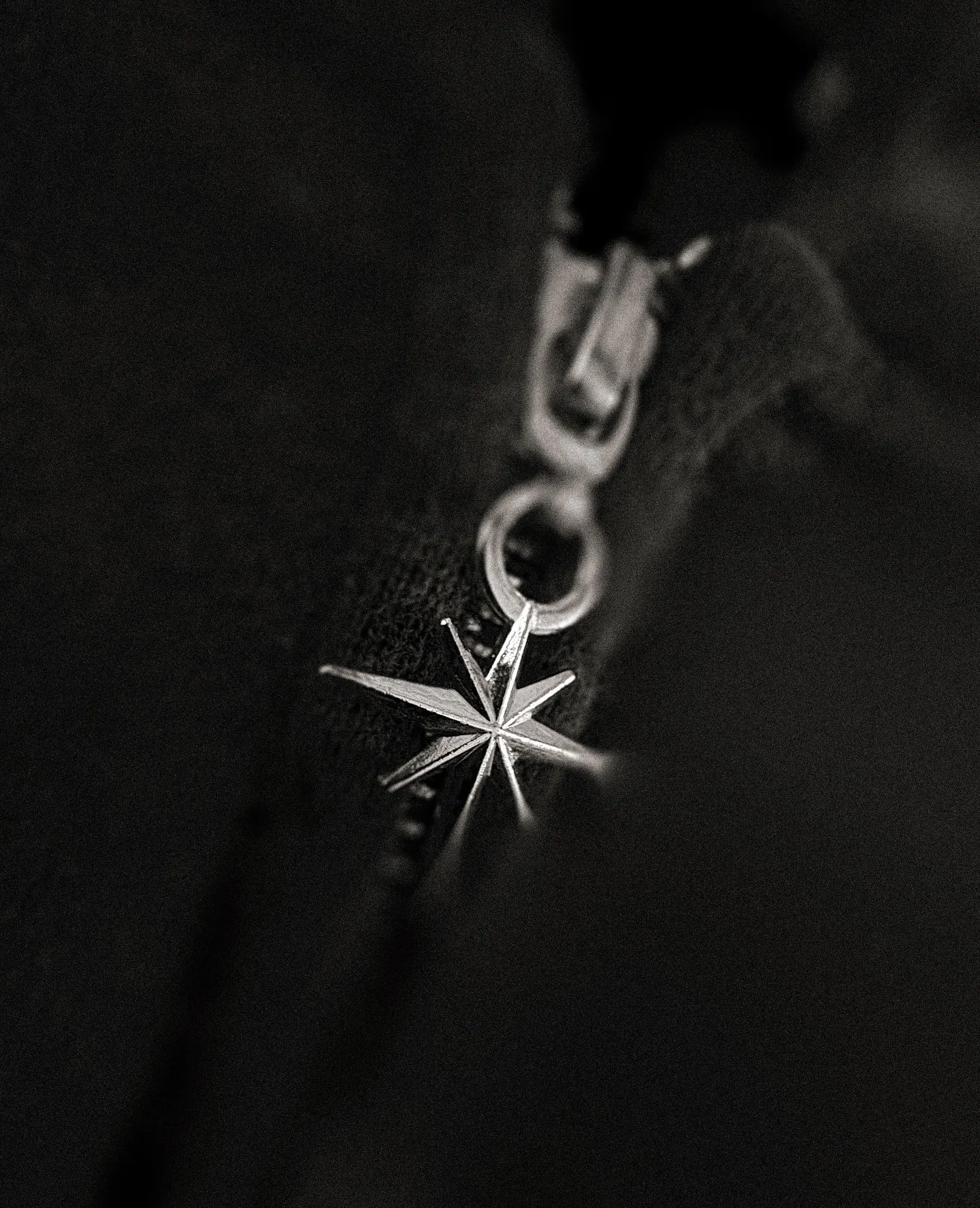 Y2K Vintage Cotton Knit Hoodie with Zipper Closure for Men, Hooded ...