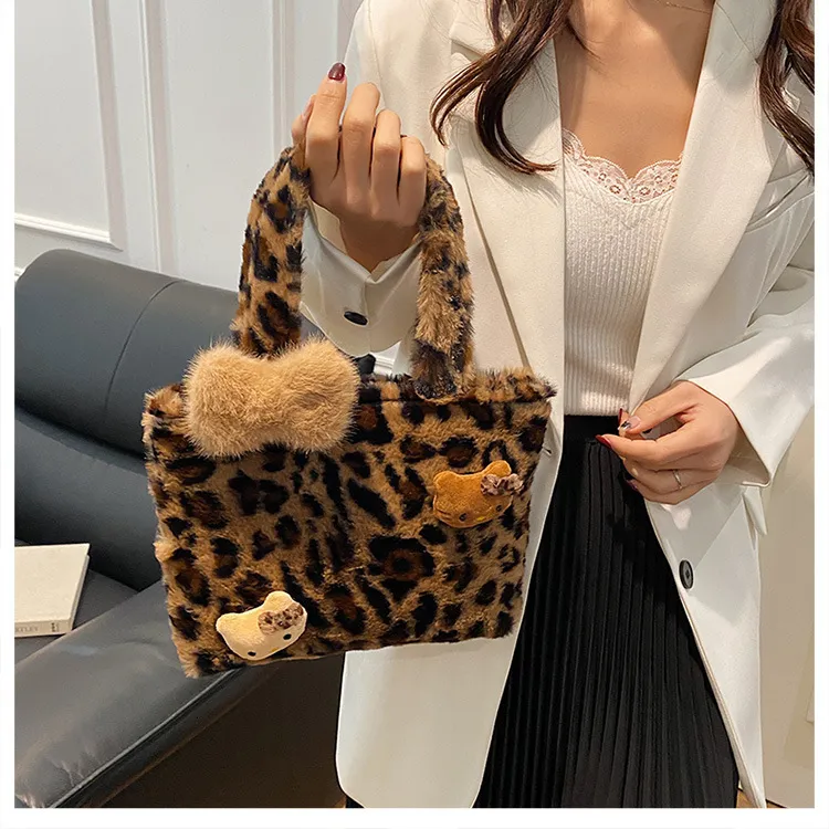 Leopard Purses: Plush Leopard Print Cat Girl Commuting Handbag Trendy ...