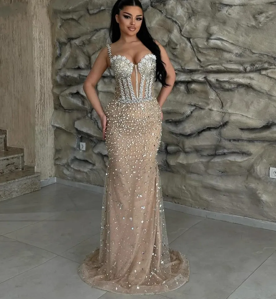 Prom Dresses 2024: Glamorous Arabic Dubai Prom Dress With Spaghetti ...