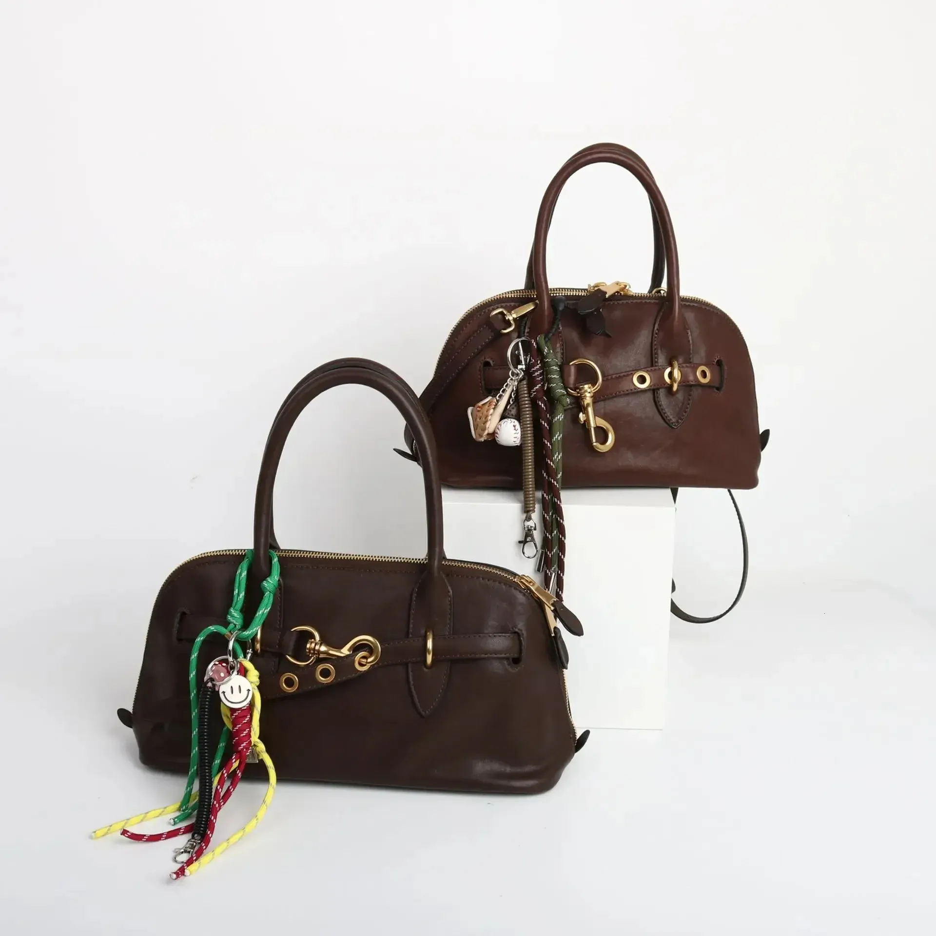 High-Quality Tanned Sheepskin Shell Boston black bag for Women - Retro ...