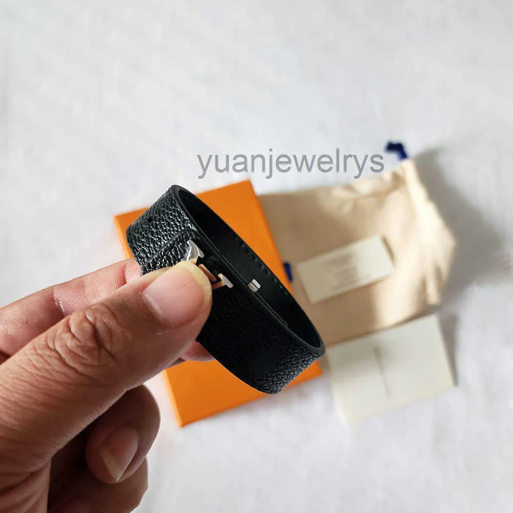 Designer Leather Bracelets: High-End Luxury Fashion Unisex Jewelry in ...