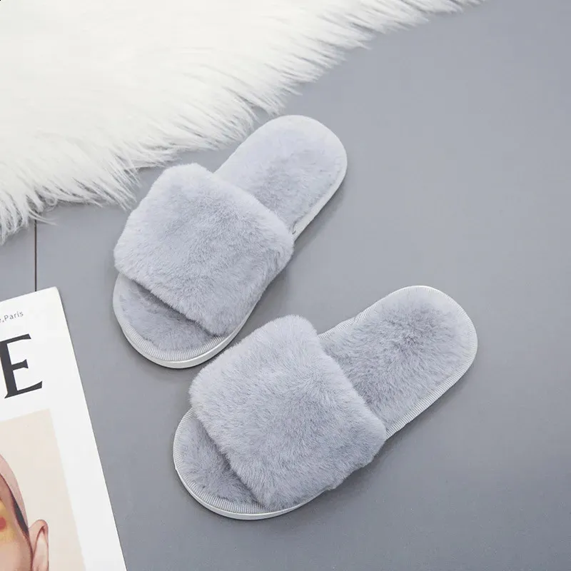 Children's Plush Sliders: Indoor Family Shoes for Girls with Artificial ...