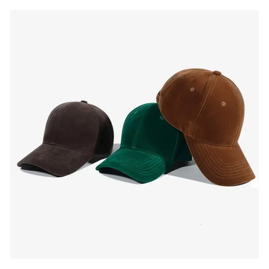 Elegant Velvet Closed Baseball Cap For Men And Women Adjustable, Casual ...