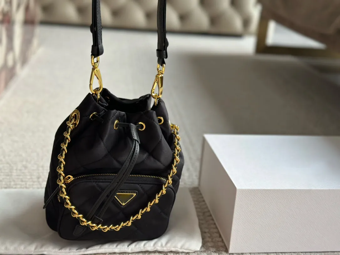 Versatile Round PU Best Designer Bucket Bags With Special Handle Design ...