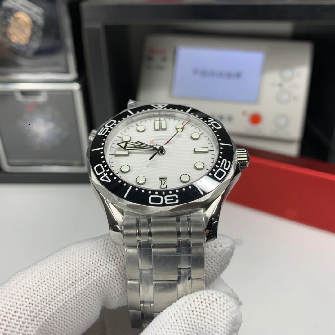 Designer Submersible Mechanical Tag Heuer Watches For Men 42mm Business ...