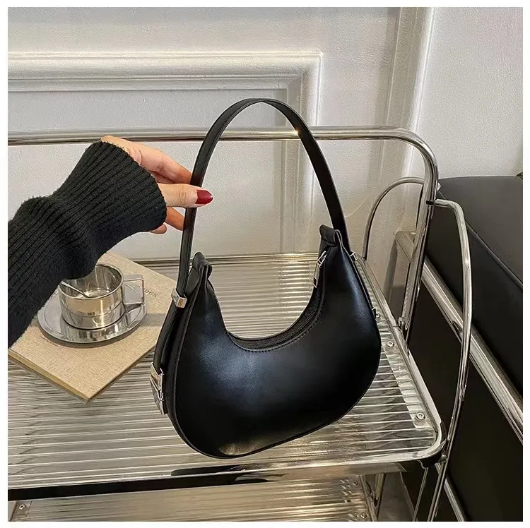 Luxury Half Moon Bag Designer Bag Women's Shoulder Bag Sleek Premium ...