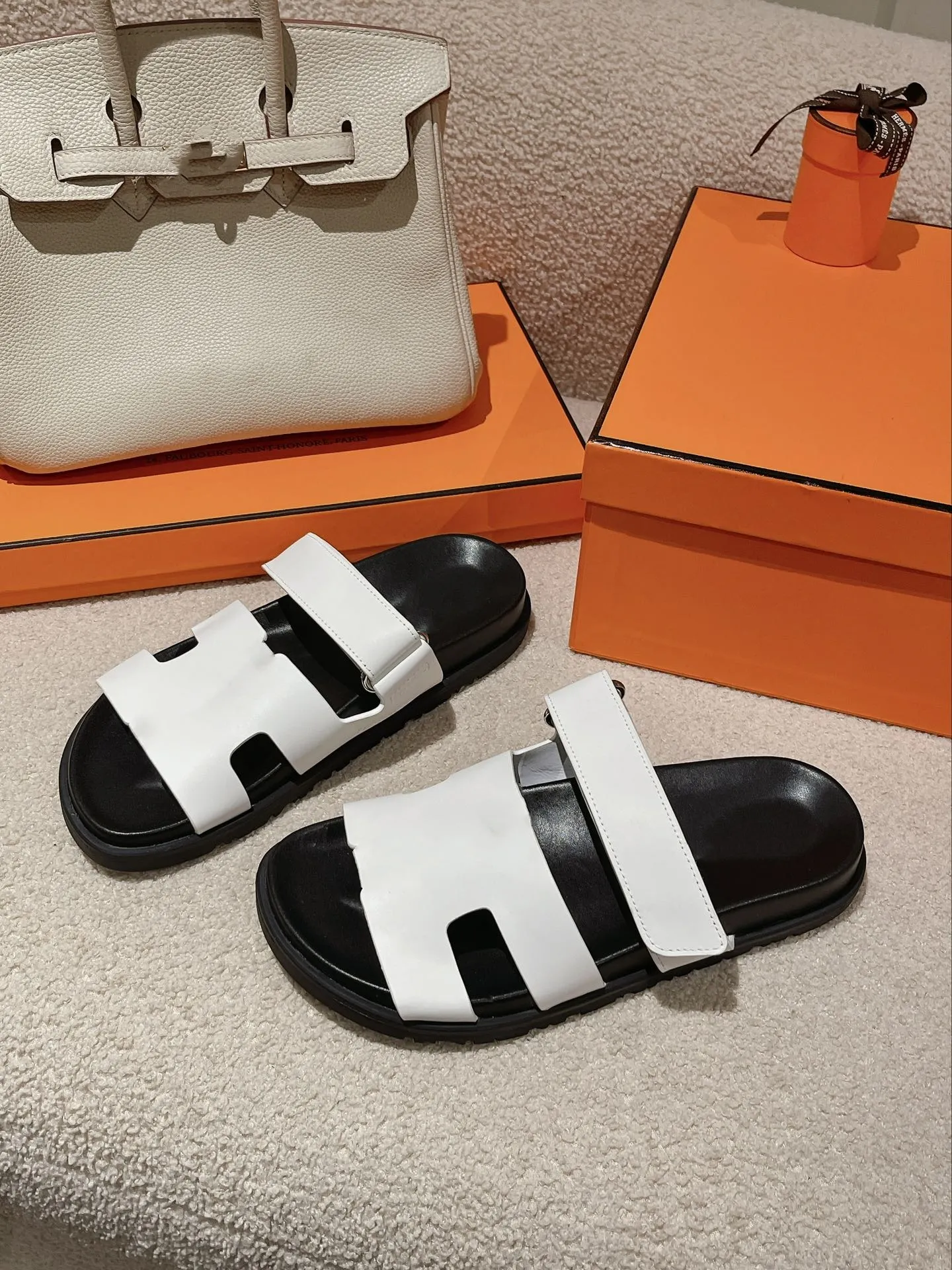 Luxury Designer Flat Cowhide Slipperss For Women Solid Color Blocked ...