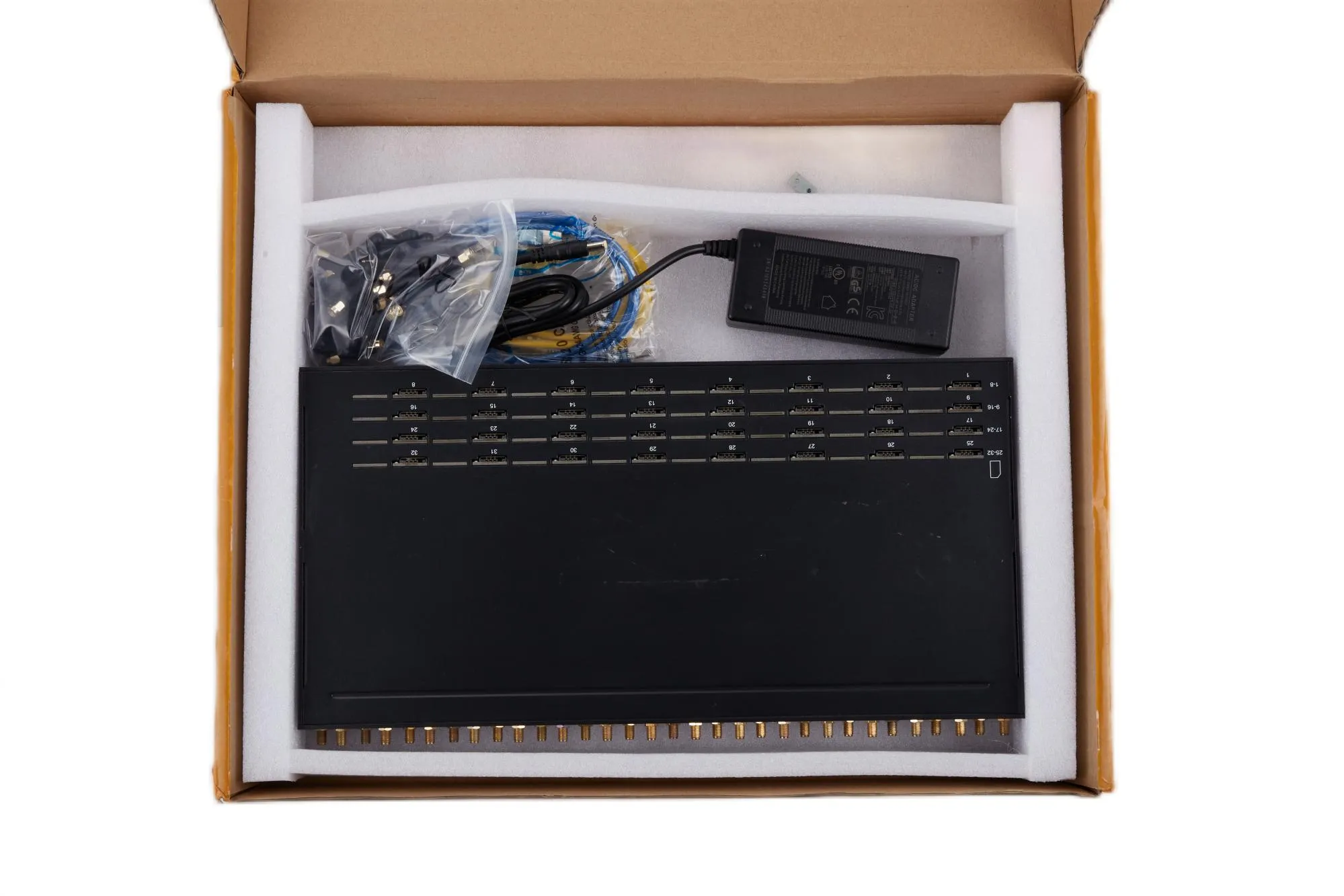 DHgate.com:4G Industrial Modem SMS Gateway SK32-32 Ports Device With ...