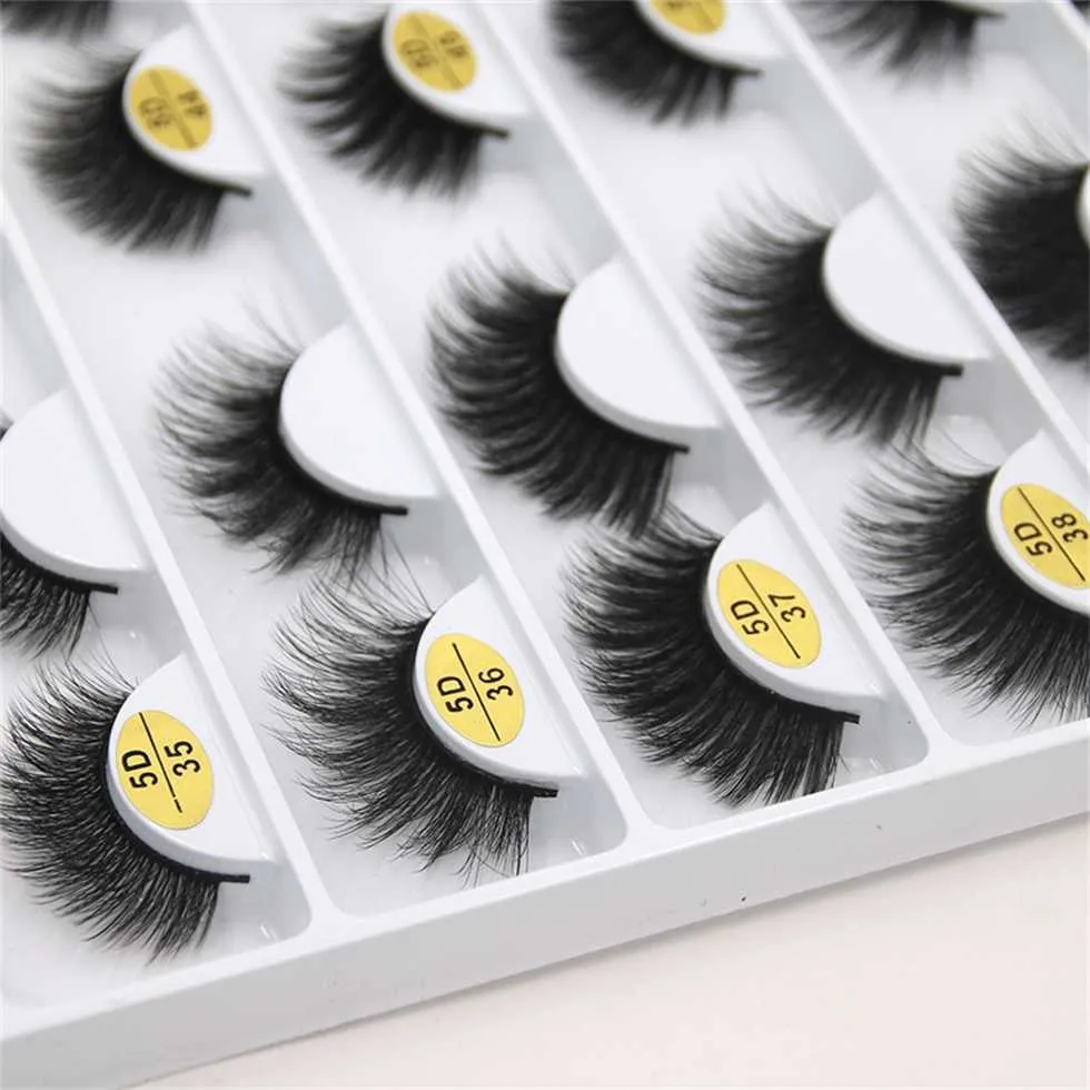 80% Off Soft Synthetic Drugstore False Lashes Set Stylish And Thick ...