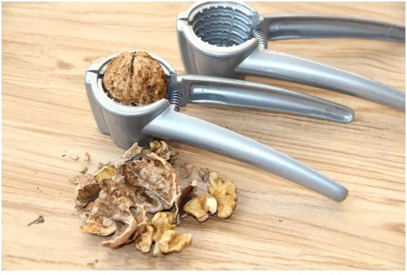 Premium Nutcracker Plier - Heavy Duty Almond, Walnut & Hazelnut Cracker ...