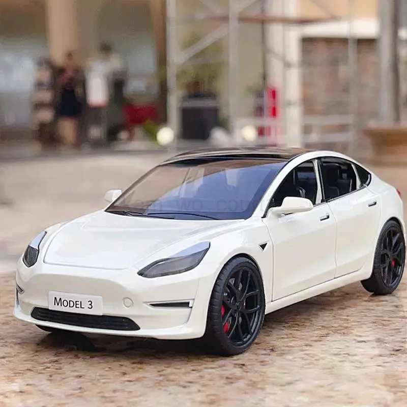 Diecast Metal SUV model kit cars - 1:24 Scale, 3...