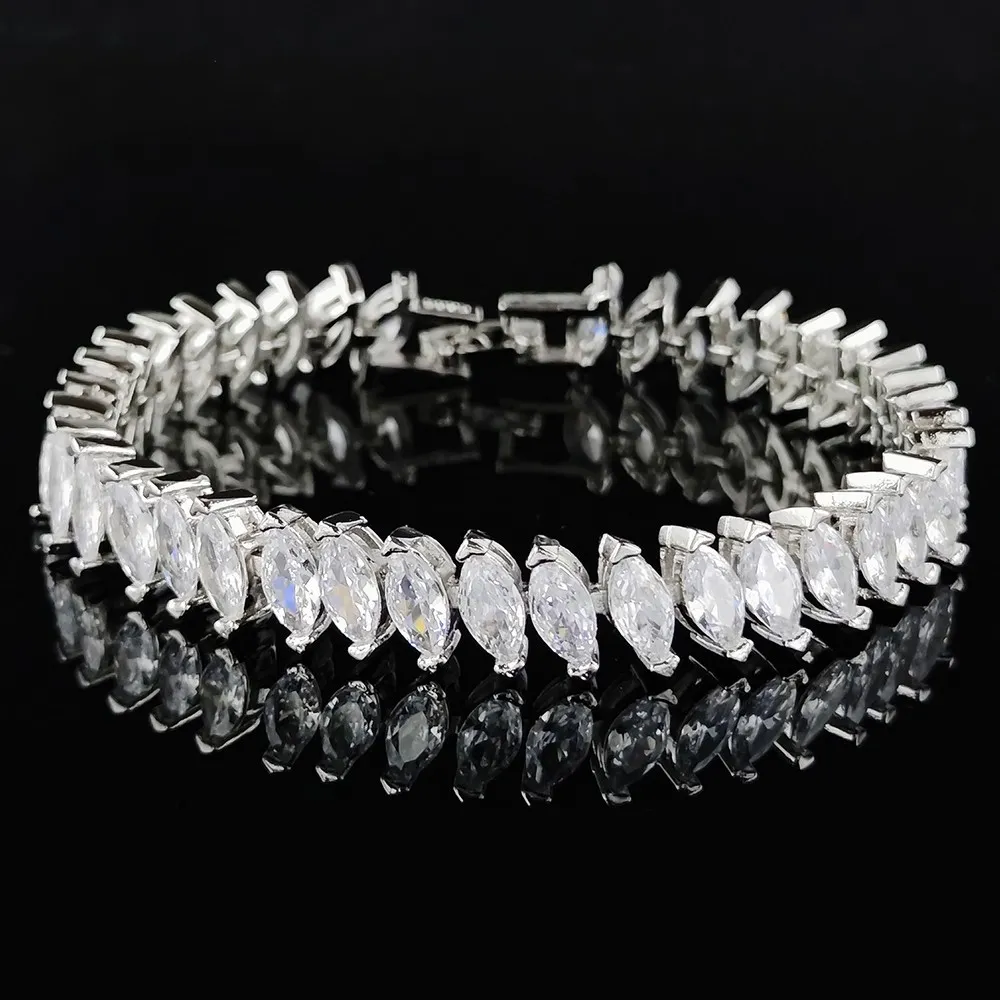 Olive Diamond Single Row Bracelet - Retro Prong Setting Zircon Bangle ...