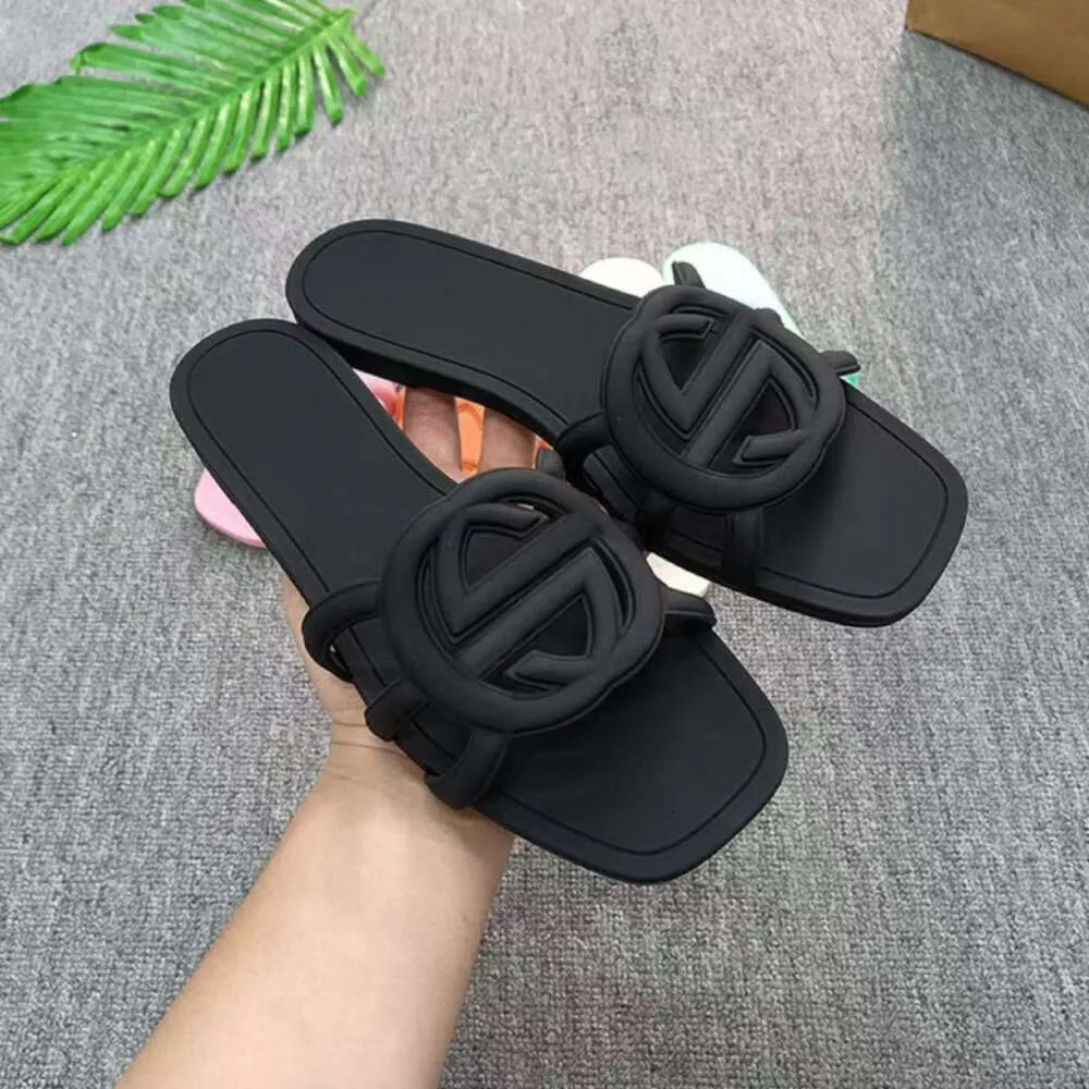 Bulk Designer Womens Sandals Luxury Flat Rubber Sliders For Summer ...