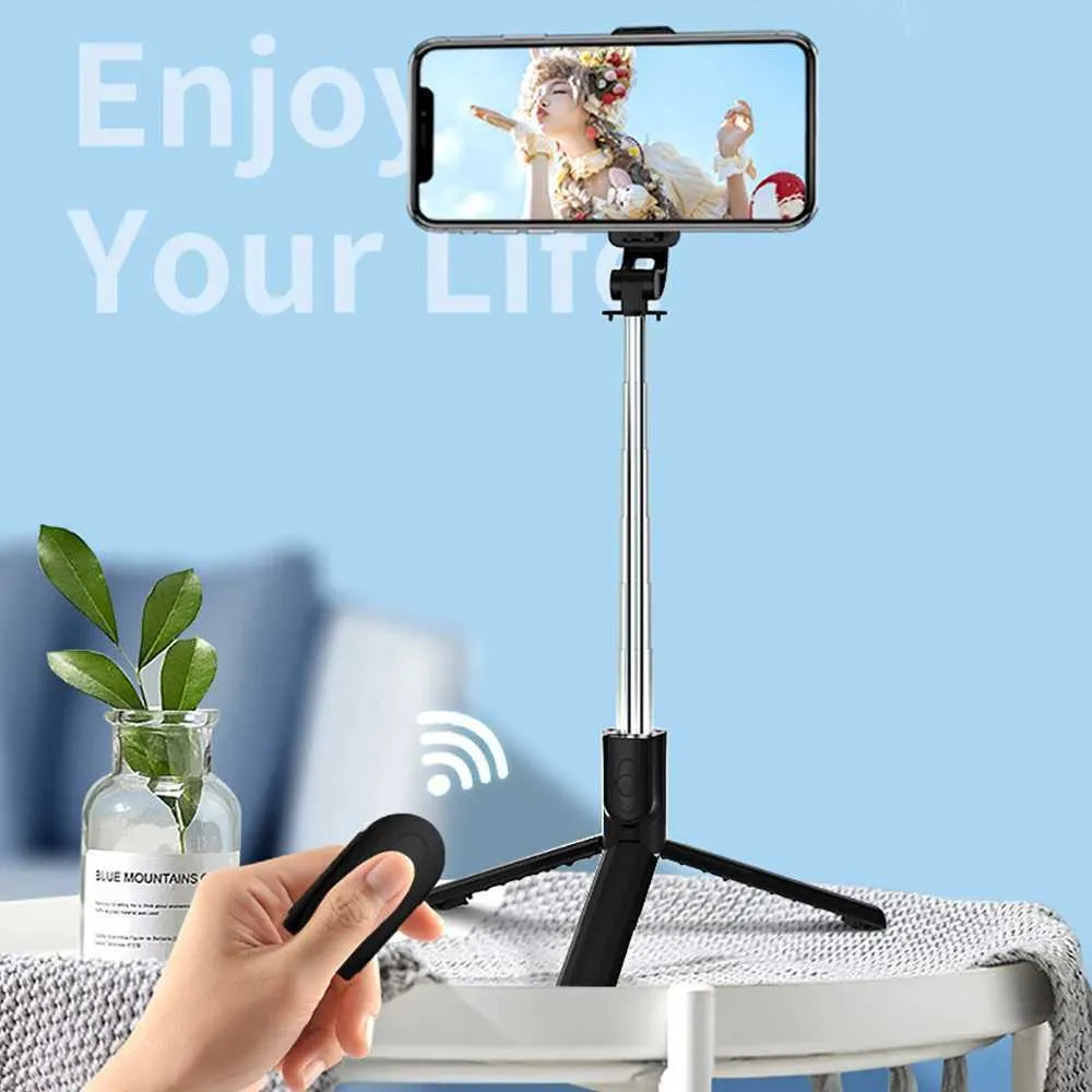 Extended Bluetooth Selfie Stick Tripod with Fill Light & Remote Shutter ...
