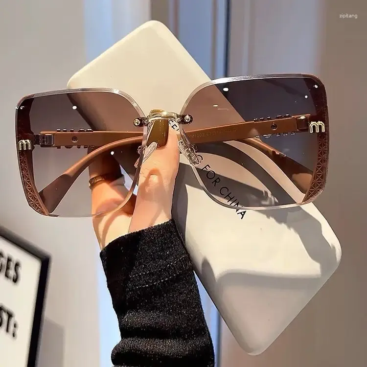 2025 Fashion Women's Rimless Sunglasses Trends 2022 Female With Anti ...