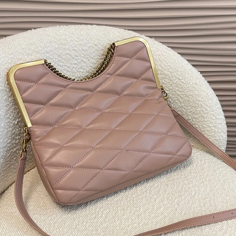 Exquisite Diamond Check Tote With Shoulder Strap With Bill Of Lading ...