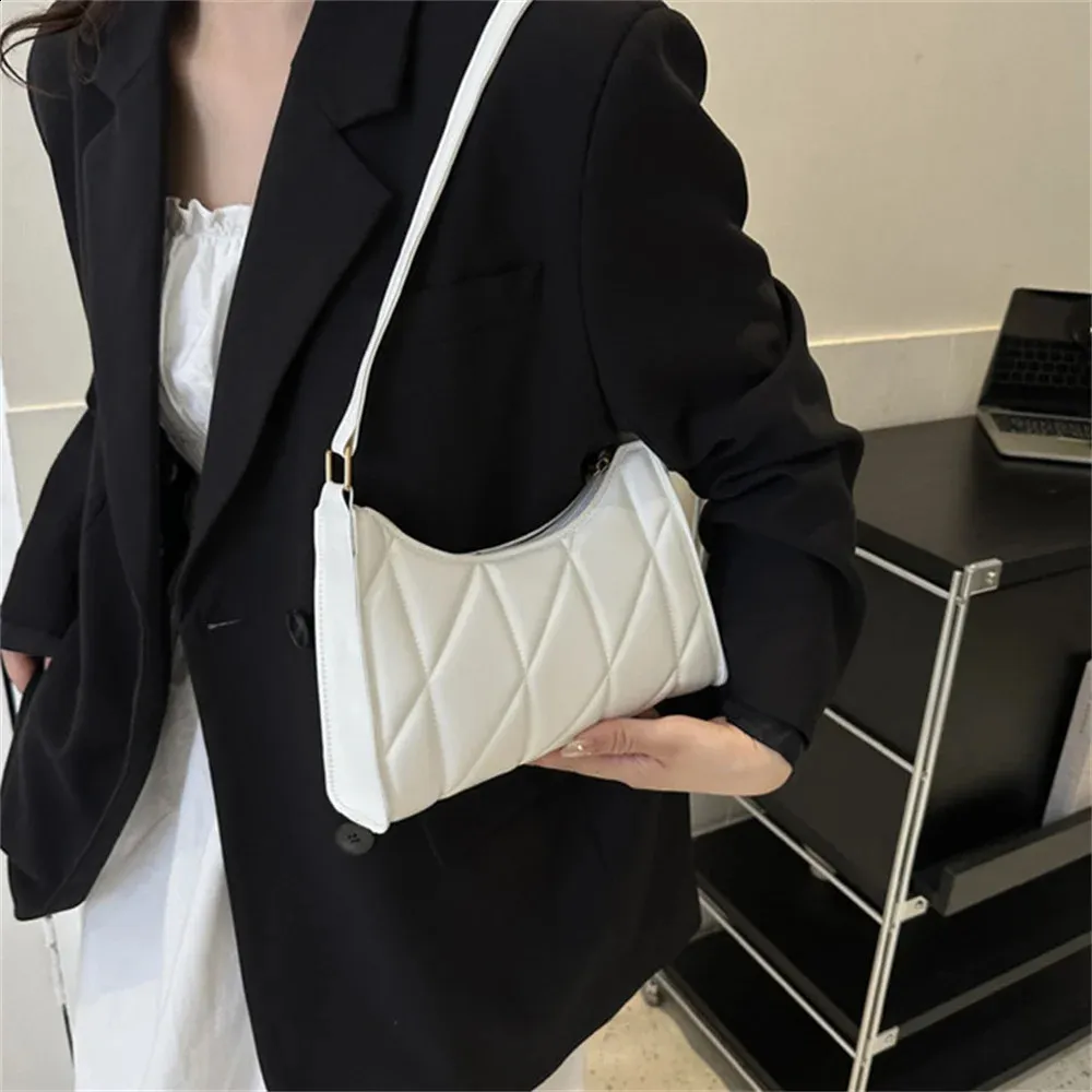 Trendy Black Shoulder Clutch Bag: Premium Quality PU Leather Handbag ...