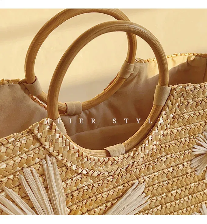 Charming Straw Vacation Bag with Wooden Ring Handle & Daisy Accents ...