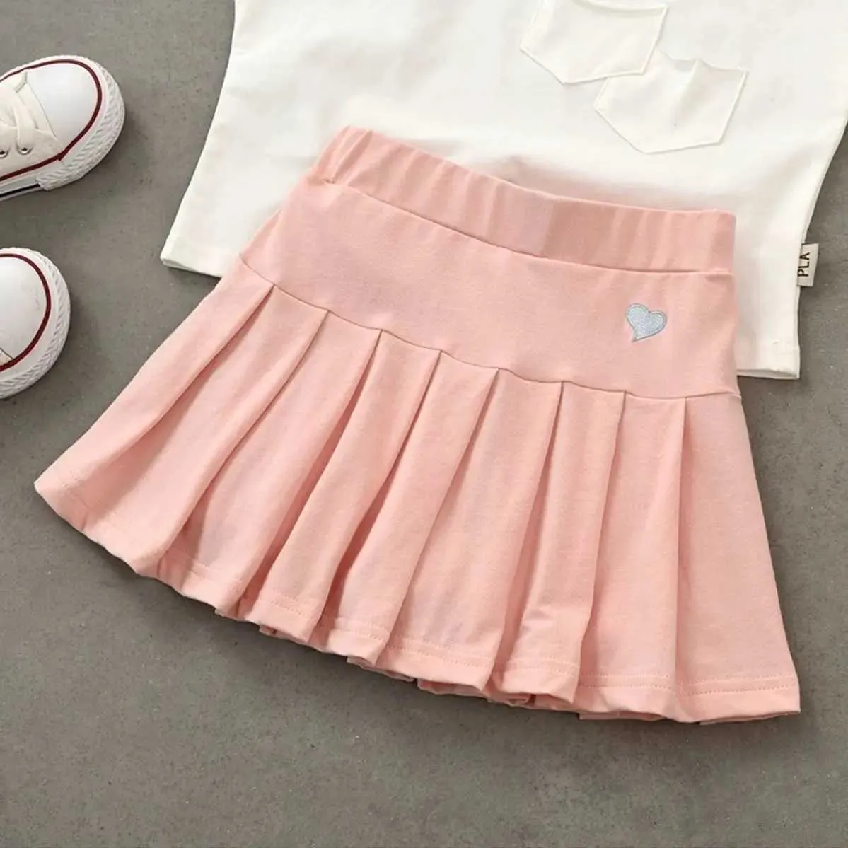 Pleated Culottes for Girls: Safe & Stylish Korean Style Summer Ski ...
