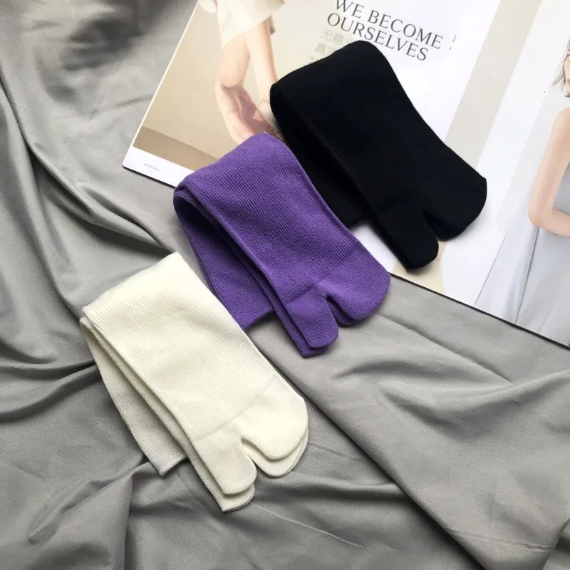 Premium Combed Cotton Split Toe Socks: Comfortable & Stylish Tabi Socks ...