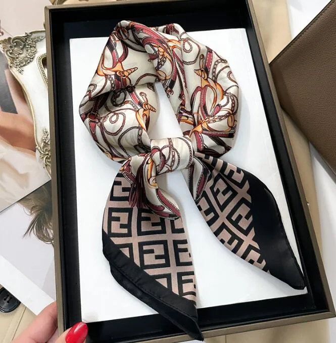 Fashion Scarf: Luxury Designer Chain Letter Printed Silk Imitation ...