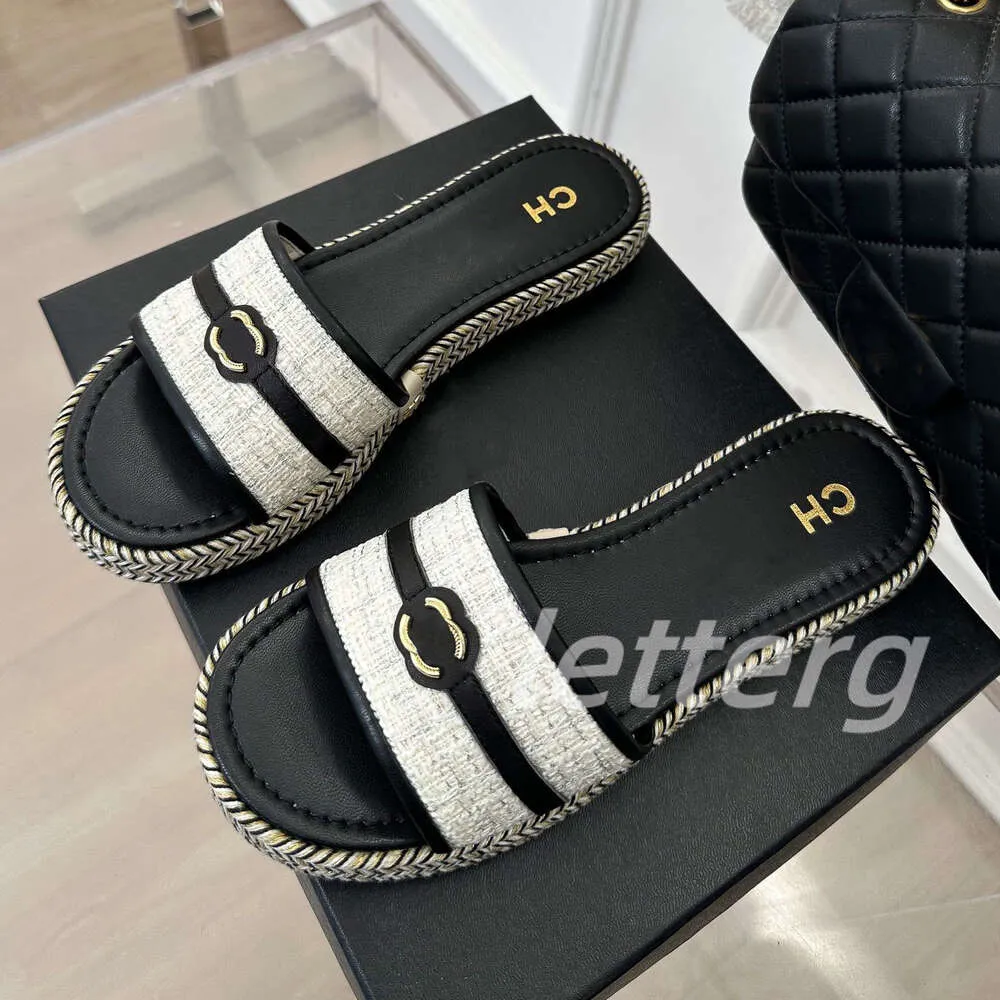 DHgate.com:Luxurious Leather Slippers for Women: Handmade Elegance for ...