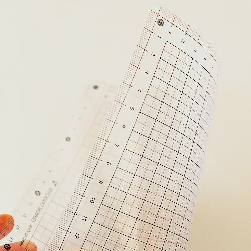 Sewing Board And Cutter, Clear Ruler For Sewing: Transparent Grid ...