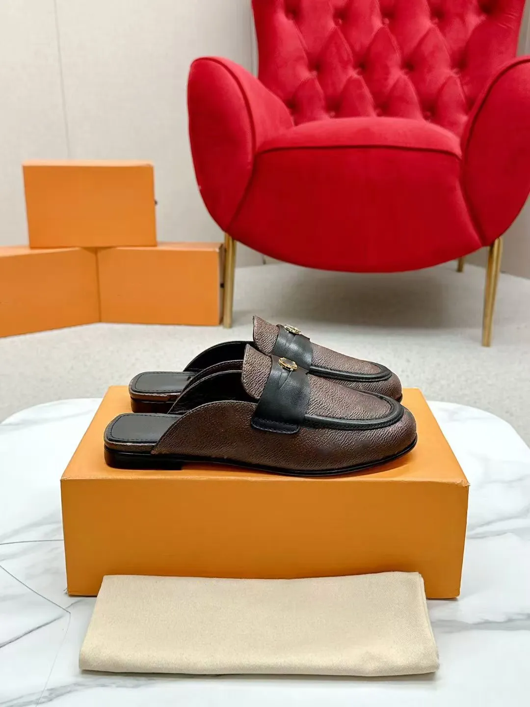 European Classic Designer Clothing: Ladies' Soft Leather Slippers, Low ...