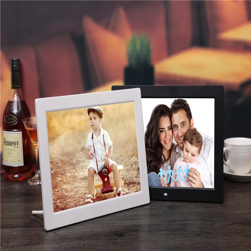 Customizable Digital Photo Frame for Fashion Brands - 9.3 Display ...