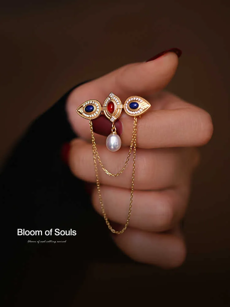 Rong Dong: Elegant Pure Silver Chain Brooch For Ladies With Natural ...