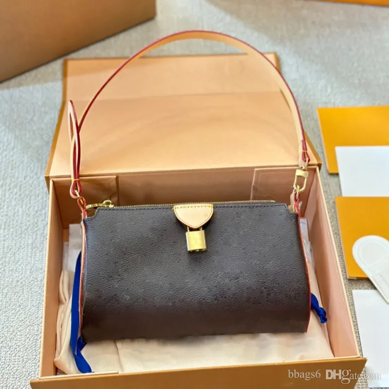 Leather Hobo Handbags: Designer Pochette Tirette Hobo Bag 22cm Small ...
