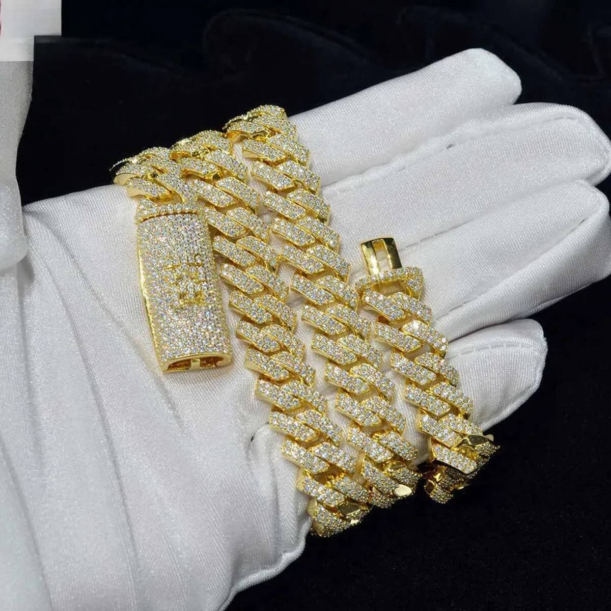 Wholesale Custom Solid 10k 14k Gold Cuban Link Necklace Real Moissanite ...