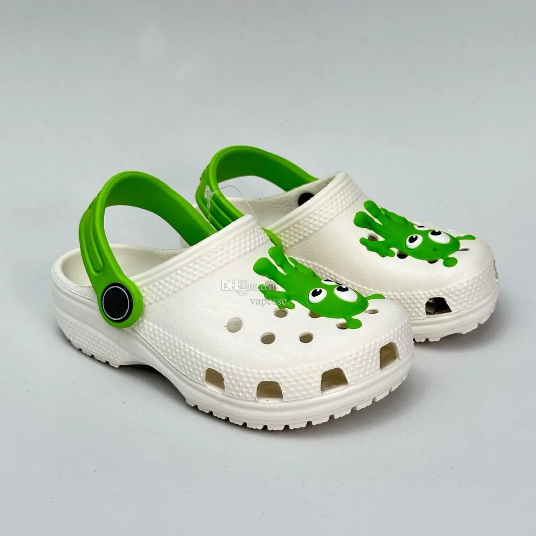 Kids Clog Sandals: Lightweight Summer Slippers - Best Seller for Boys ...