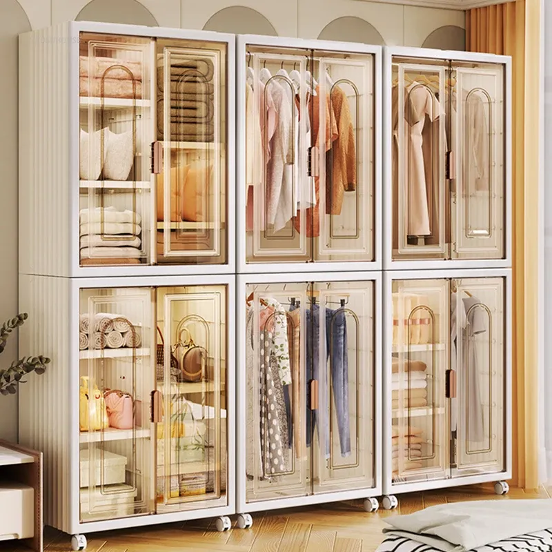 Folding cupboard for clothes store
